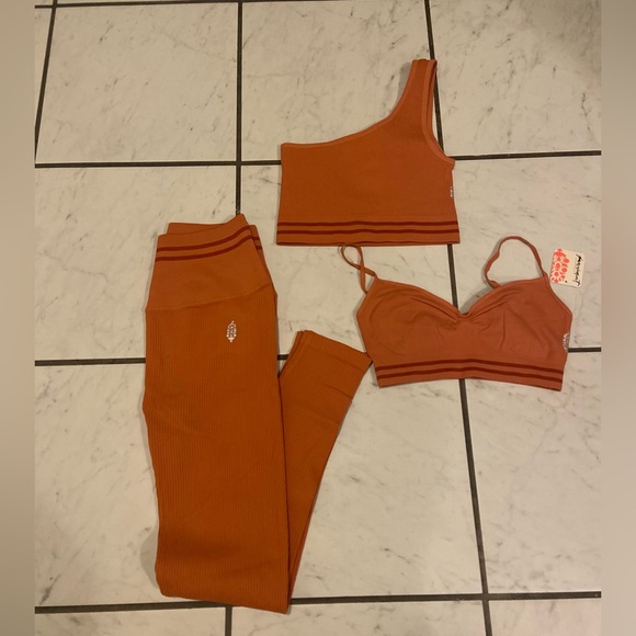 Free People | Pants & Jumpsuits | Free People Movement Set | Poshmark